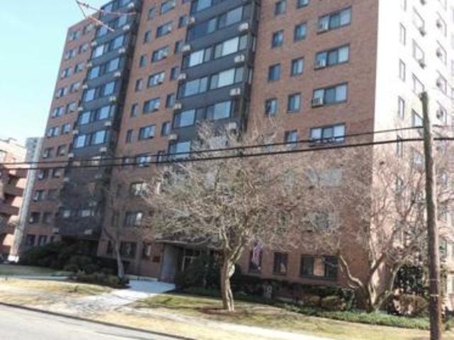 90 Prospect Ave #8G Hackensack, NJ 07601