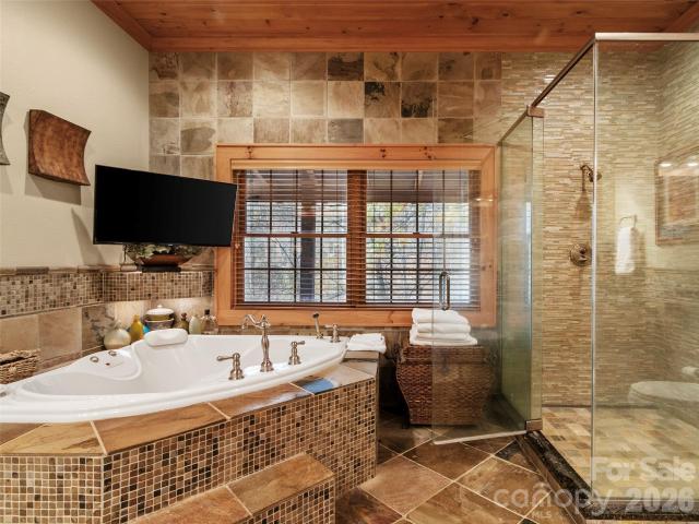 90 Rogers Creek Dr, Bakersville, NC 28705 | MLS #4318