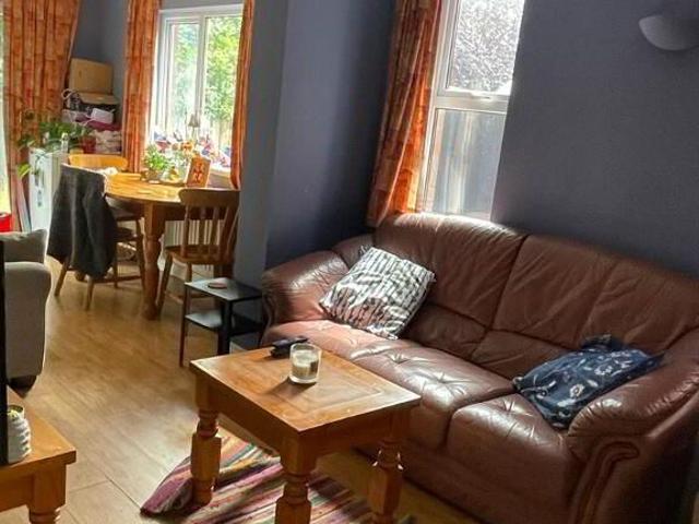90 Sandhurst Drive, Belfast, BT9 5AZ