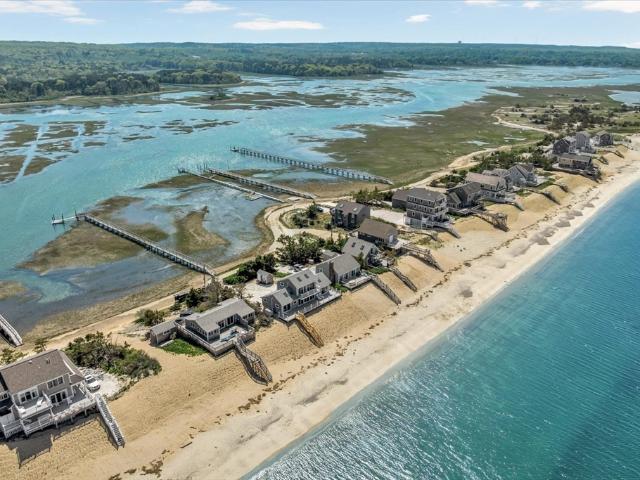 90 Salt Marsh Rd