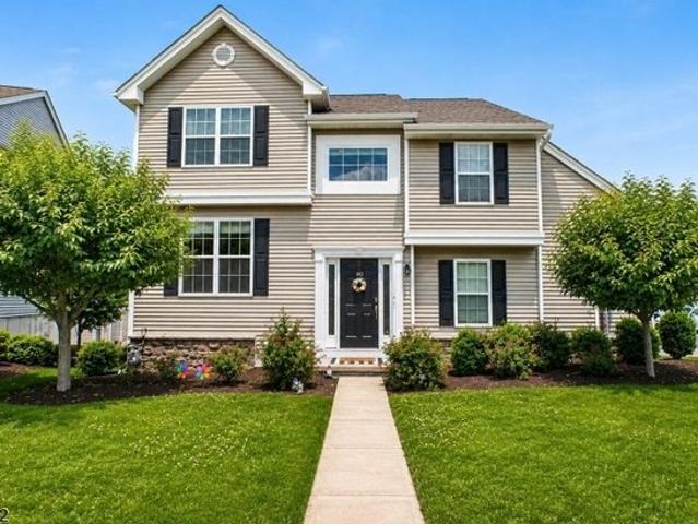90 Sowers Dr, Mount Olive Township, NJ 07840