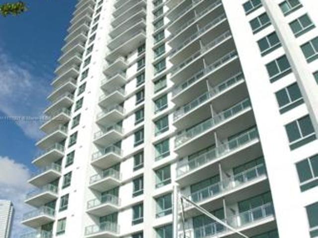 90 SW 3rd St #3503 Miami, FL 33130