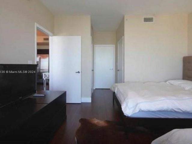 90 SW 3rd St #3807, Miami, FL 33130