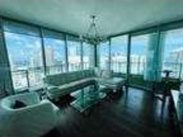 90 SW 3rd St #4404, Miami, FL 33130