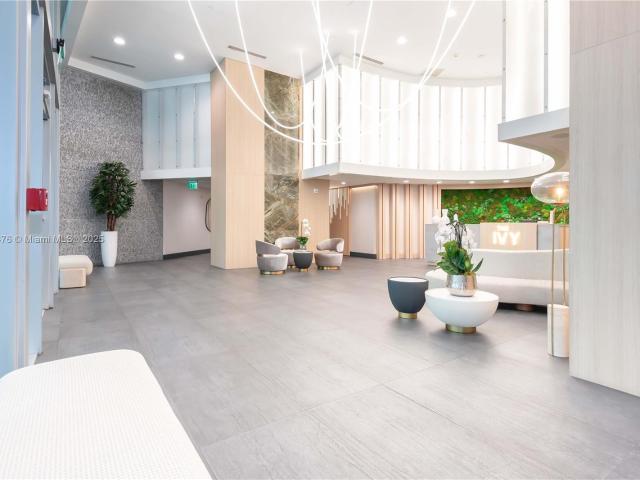 90 SW 3rd St, Unit 2113, Miami, FL 33130 | MLS #A11837 | Compass