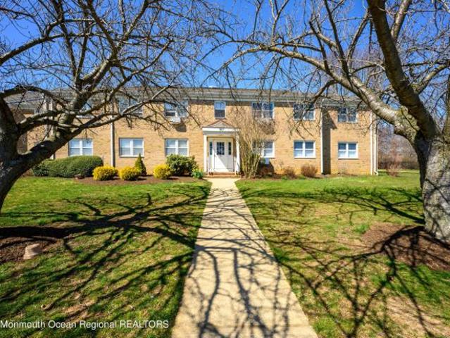 90 Stonehurst Blvd #A, Freehold, NJ 07728