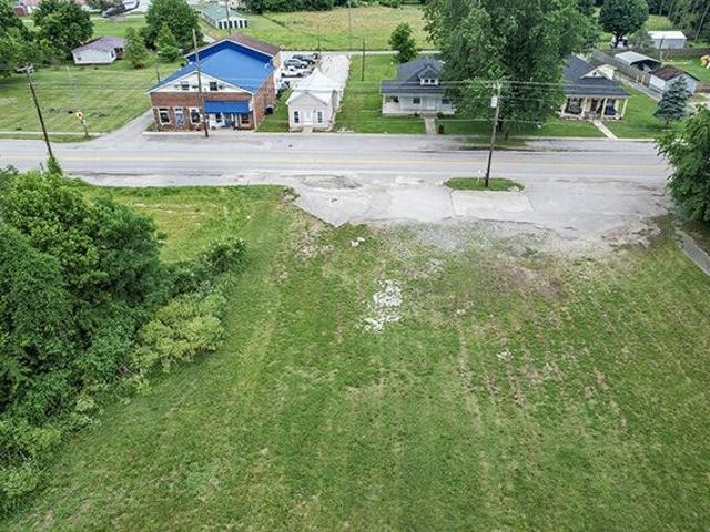 90 Stanford St, Crab Orchard, KY 40419