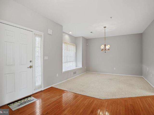 90 Stuart Drive