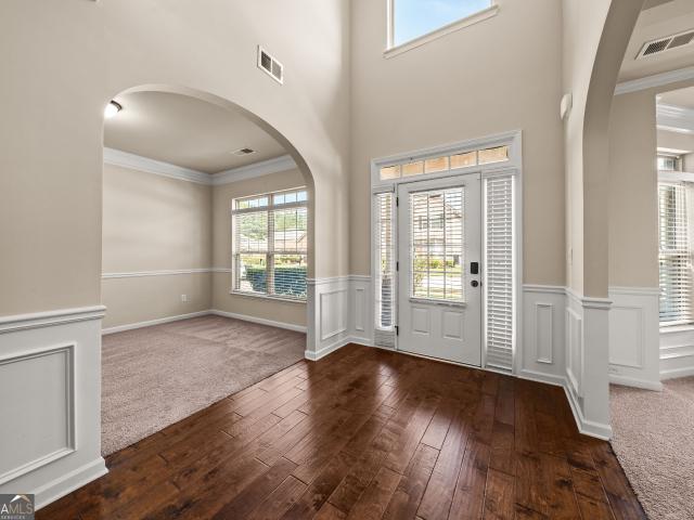 90 Sylvan Loop