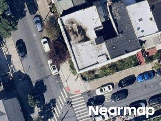 90th Ave