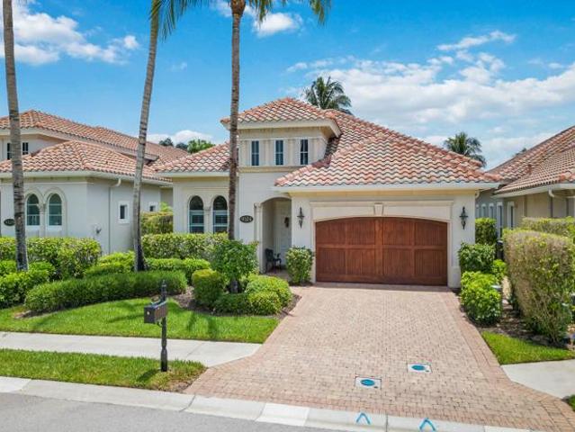 9104 Cherry Oaks Tr, Naples, FL 34114