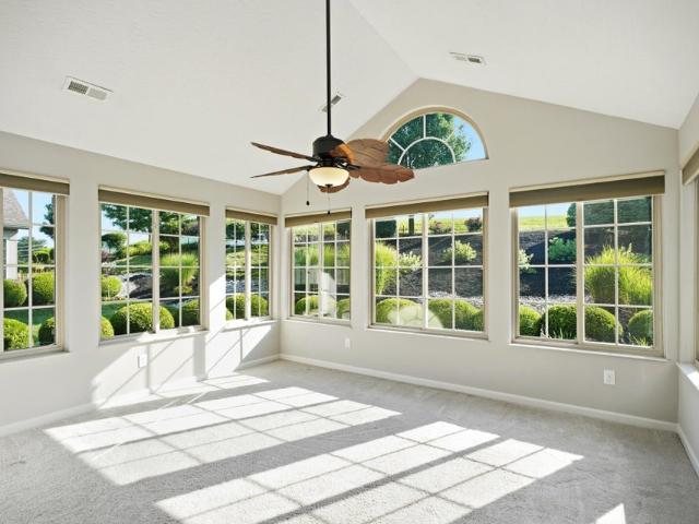 9104 Royal Oak Lane