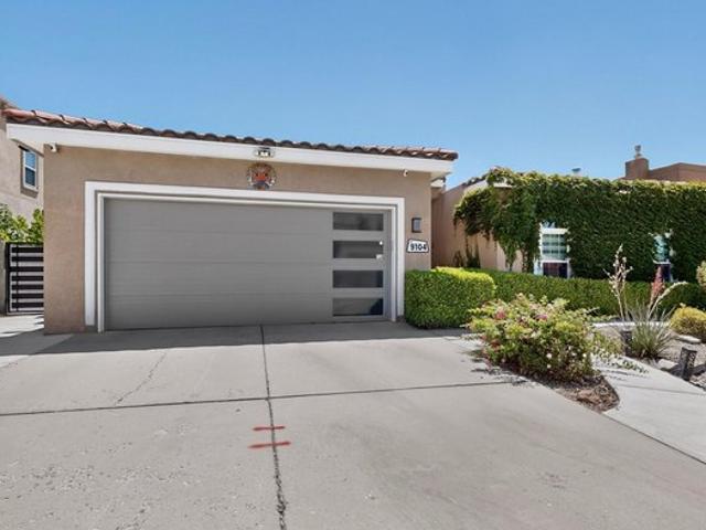 9104 Thornton Ave NE, Albuquerque, NM 87109