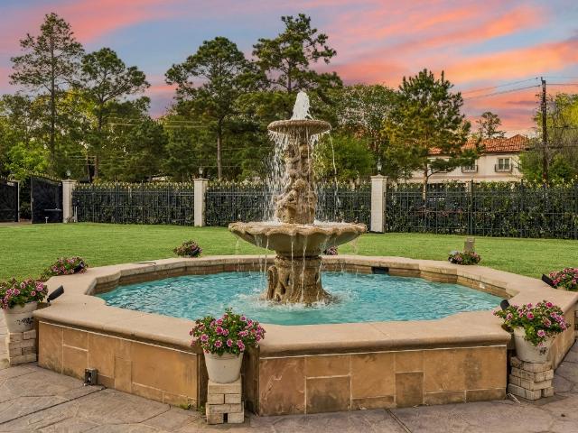 9105 Memorial Dr, Houston, TX 77024 | MLS #61669