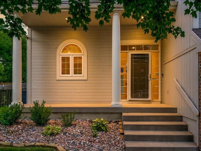9105 N Kansas Court