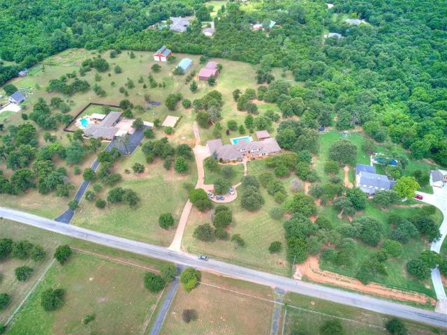 9105 Acre View Drive