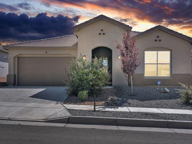 9105 Cambrils Dr NW, Albuquerque, NM 87114