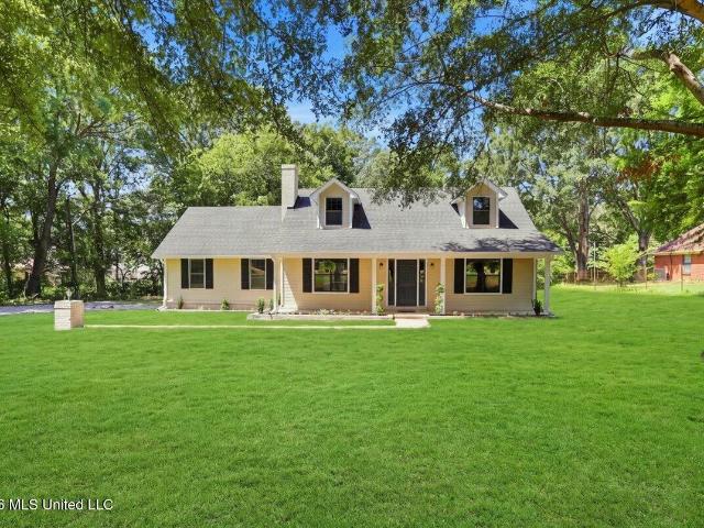 9105 Center Hill Road