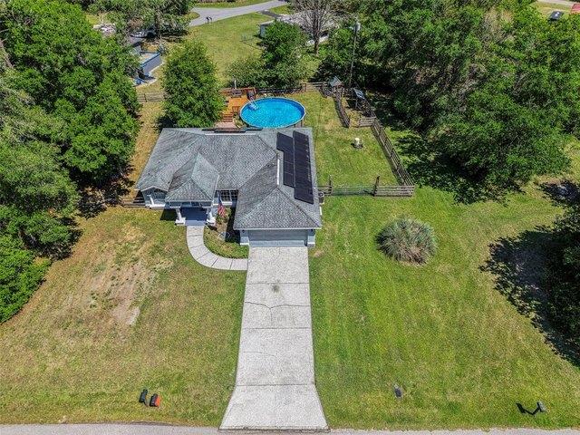 9105 S Zanmar Dr, Floral City, FL 34436