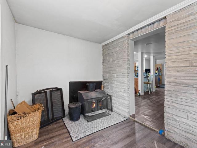 9106 Ballard Lane
