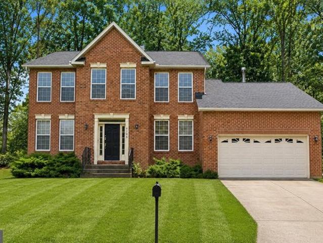 9106 Helmsley Dr, Clinton, MD 20735
