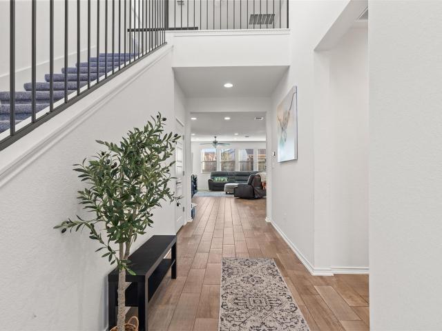 9107 Moonstone Dr