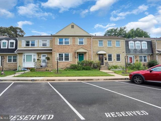 9107 Bowler Dr, Fairfax, VA 22031