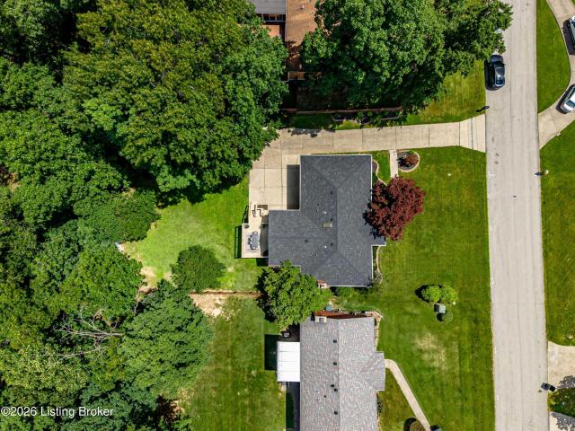 9107 Split Rail Dr