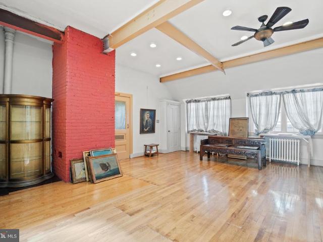 9108 Church Street # 4