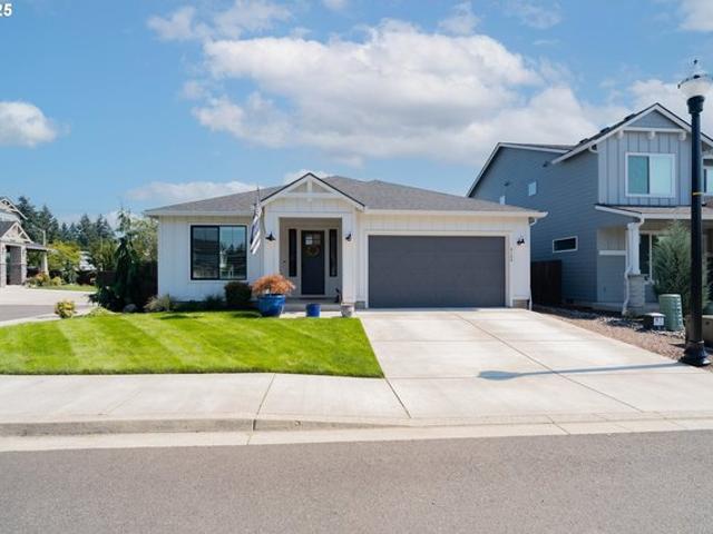 9109 NE 151st Ct, Vancouver, WA 98682