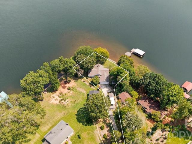 9109 Clement Circle