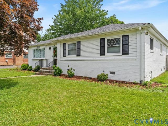 9109 Crystalwood Lane