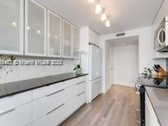 9100 Bay Harbor Dr W #6D, Bay Harbor Islands, FL 33154