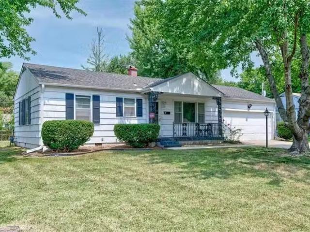 9100 RICHARDS DR, RAYTOWN, MO 64133 Single Family Residence Fo.