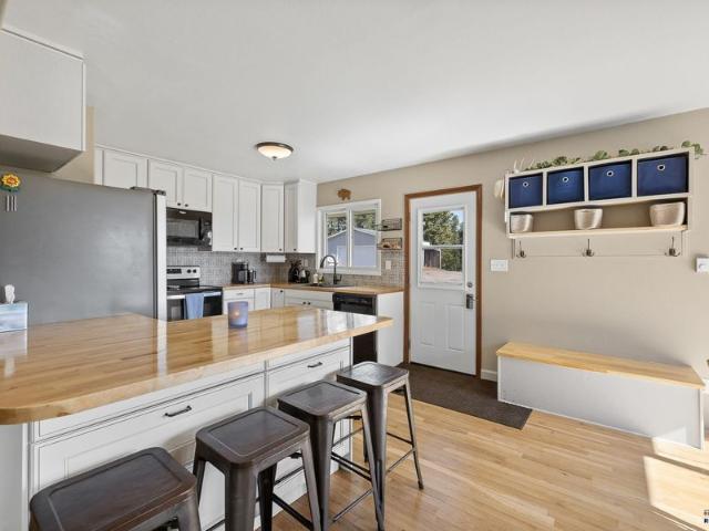 9100 Schroeder Rd, Rapid City, SD