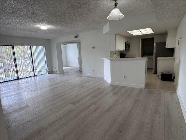 9100 W Atlantic Blvd Apt 622, Coral Springs, FL 33071