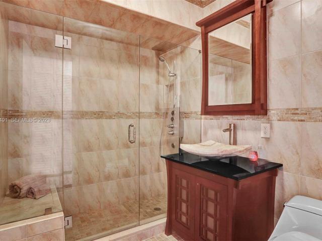 9101 N Bayshore Dr, Miami, FL 33138 | MLS #A11342
