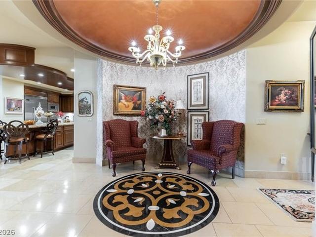9101 Alta Dr Unit 305, Las Vegas, NV 89145