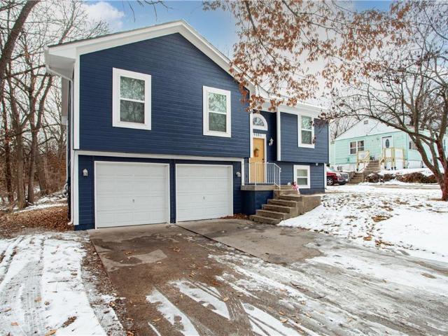 9101 E 55th St, Raytown, MO 64133 | MLS #2596 | Compass