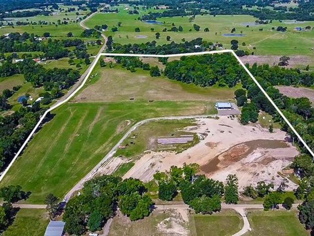 9102 County Road 3816, Athens, TX 75752