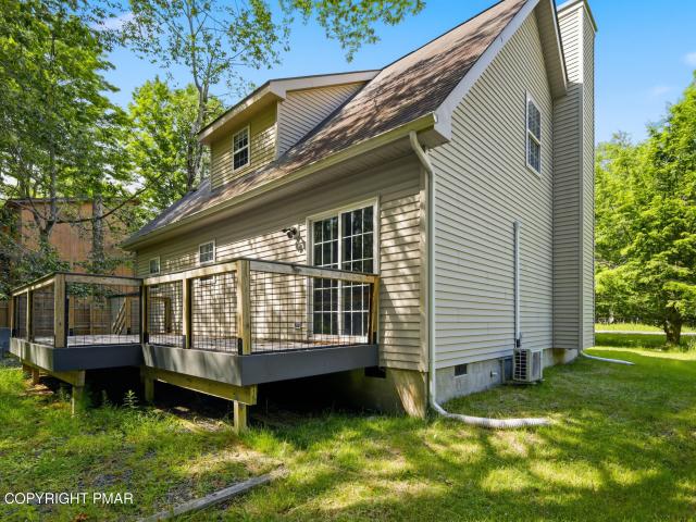 9102 Idlewild Drive