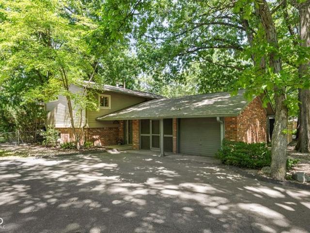 9102 Ripon Ct, Indianapolis, IN 46268