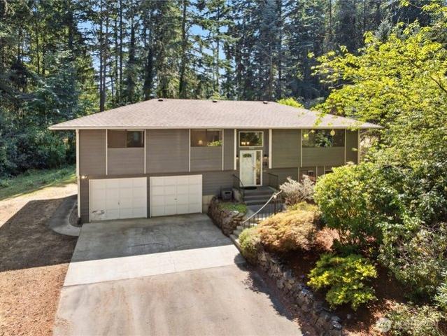 9102 th St NW, Gig Harbor, WA 98329