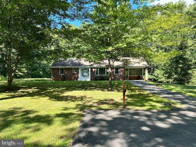 9103 Meetze Rd, Warrenton, VA 20187