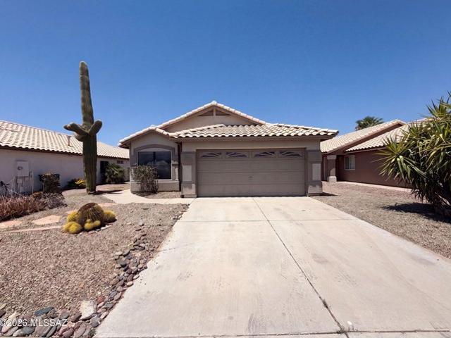 9103 N Palm Brook Dr, Tucson, AZ 85743
