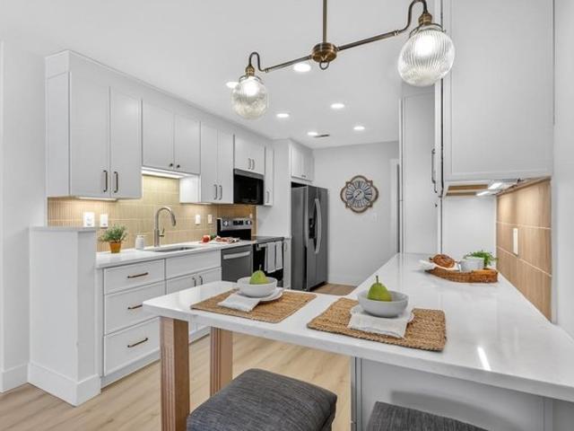 9103 Windrush Ln, Alpharetta, GA 30009