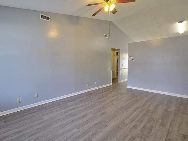 910 #111 Brett Drive