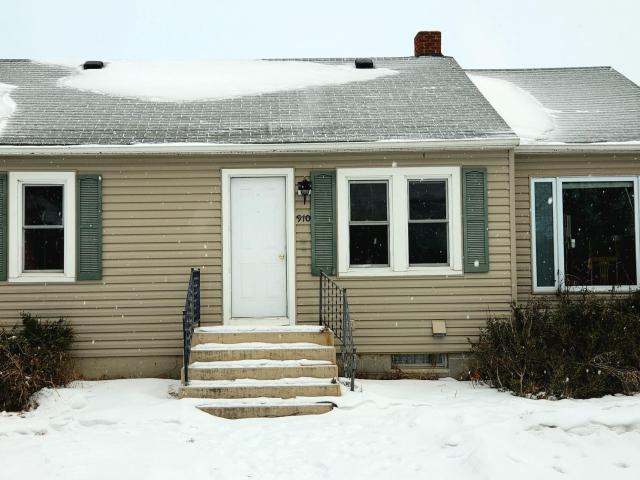 910 11th Street