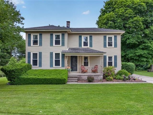 910 County Route 25, Oswego, NY 13126