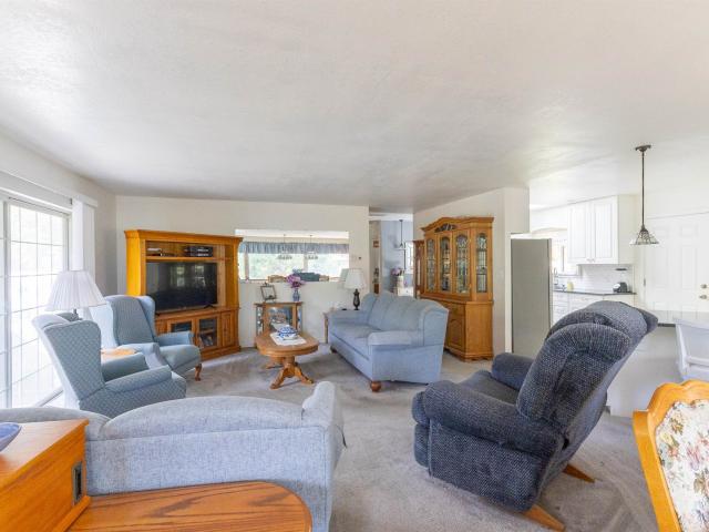 910 Cherry Terrace